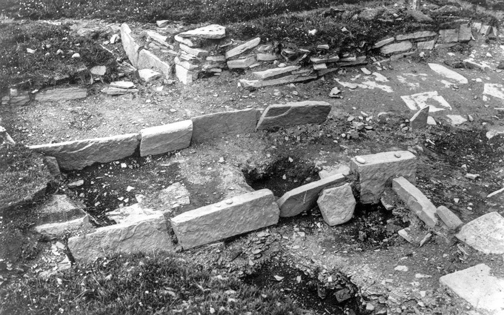 Knowe of Rowiegar, Rousay - Archaeology Orkney